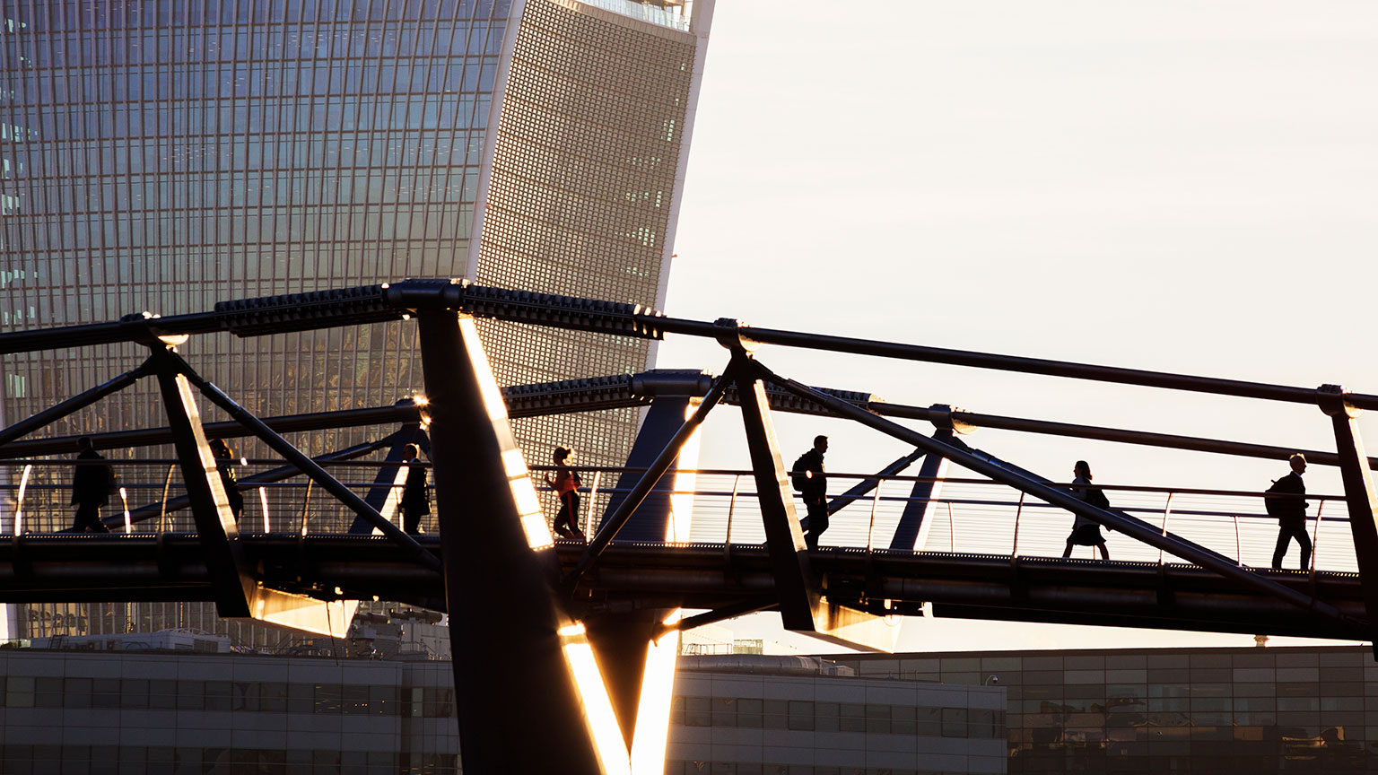 How the paths of McKinsey alumni have changed over the last decade ...