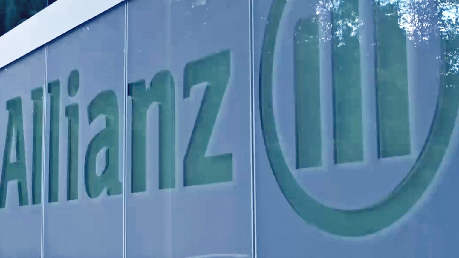 Shifting gears: Allianz’s motor insurance transformation is boosting ...