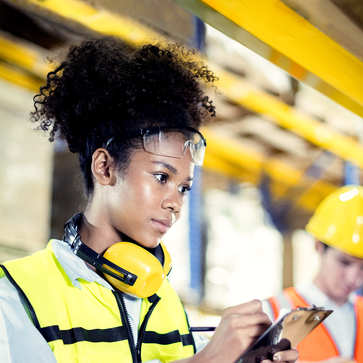 Navigating dynamic labor: Building strong warehousing operations | McKinsey