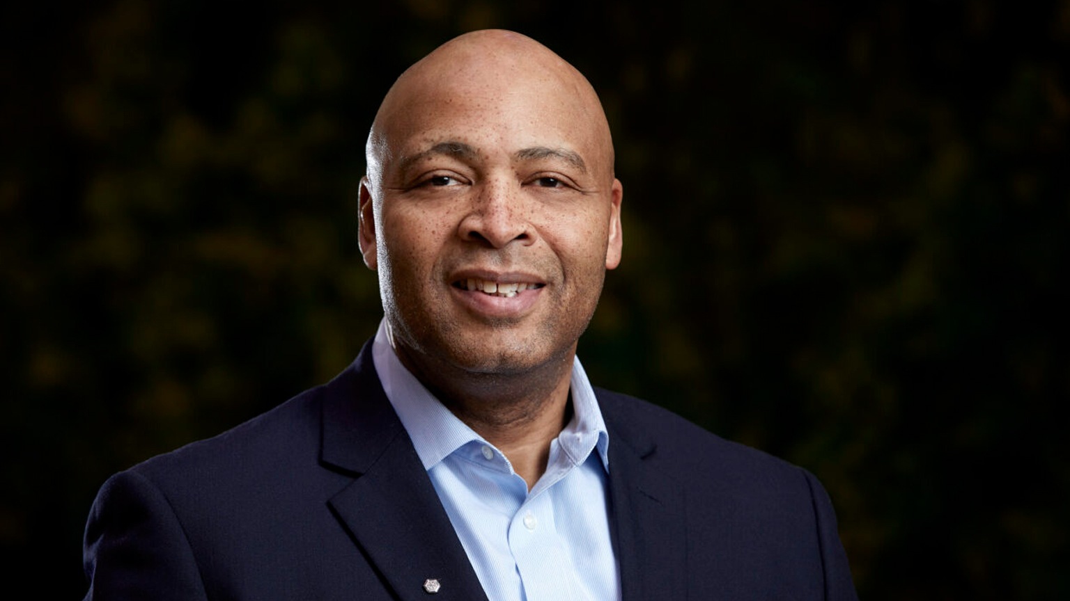 How C.H. Robinson scales logistics with lean AI