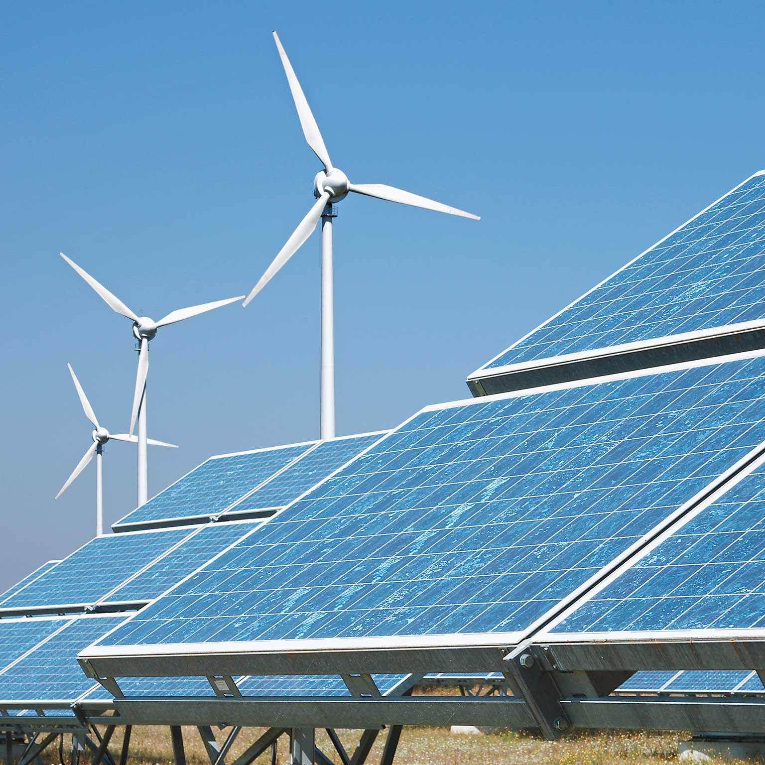 A 2040 vision for the US power industry: Evaluating two decarbonization ...