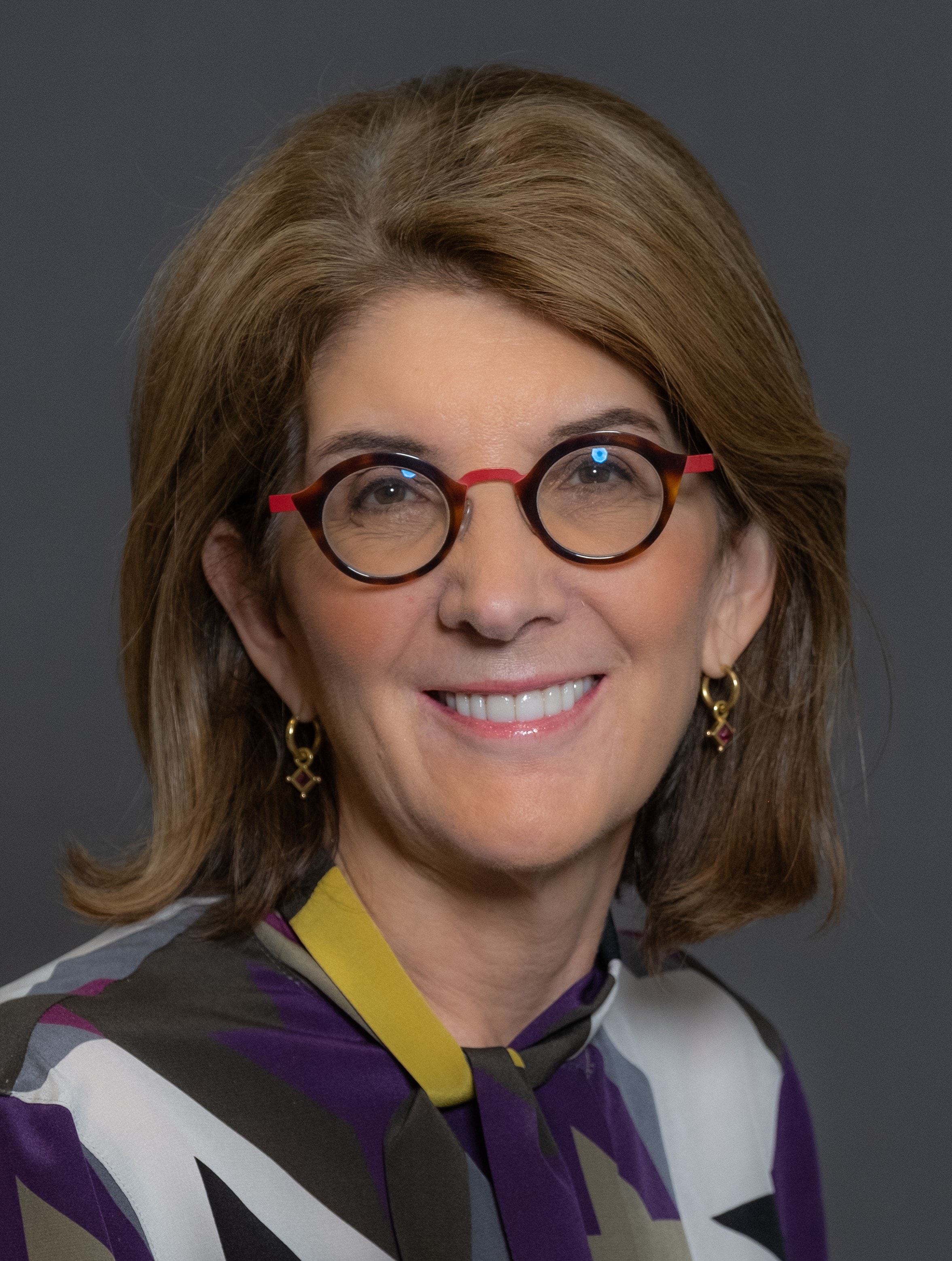 Breaking barriers: Unleashing the power of collaboration in a global ...